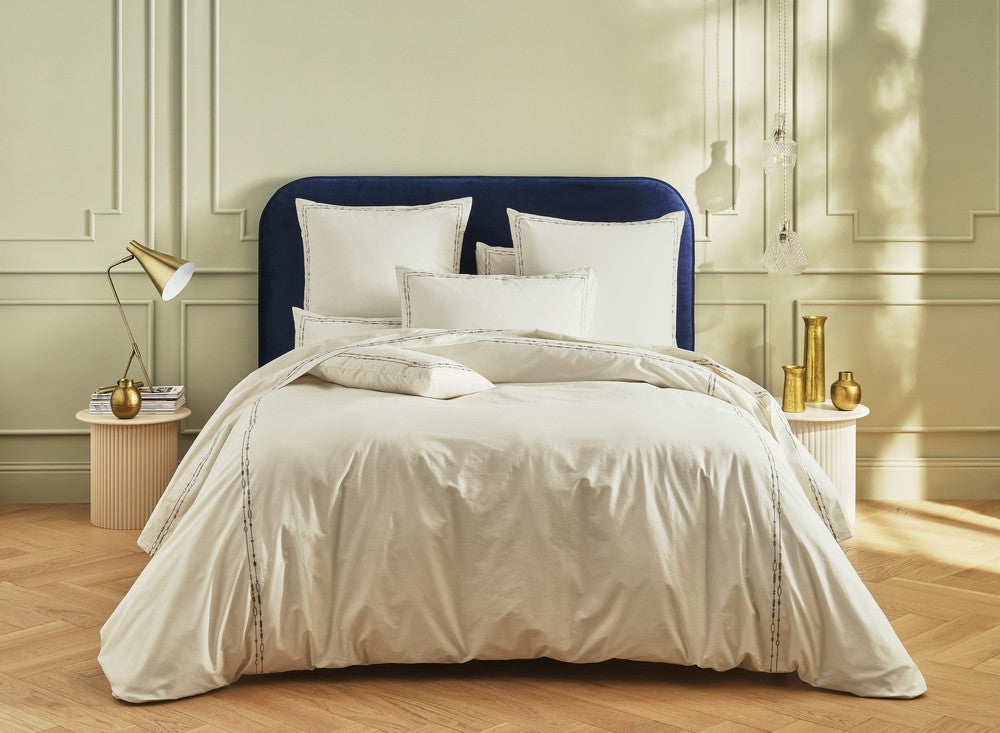 JEWEL | Bedding set with embroidery